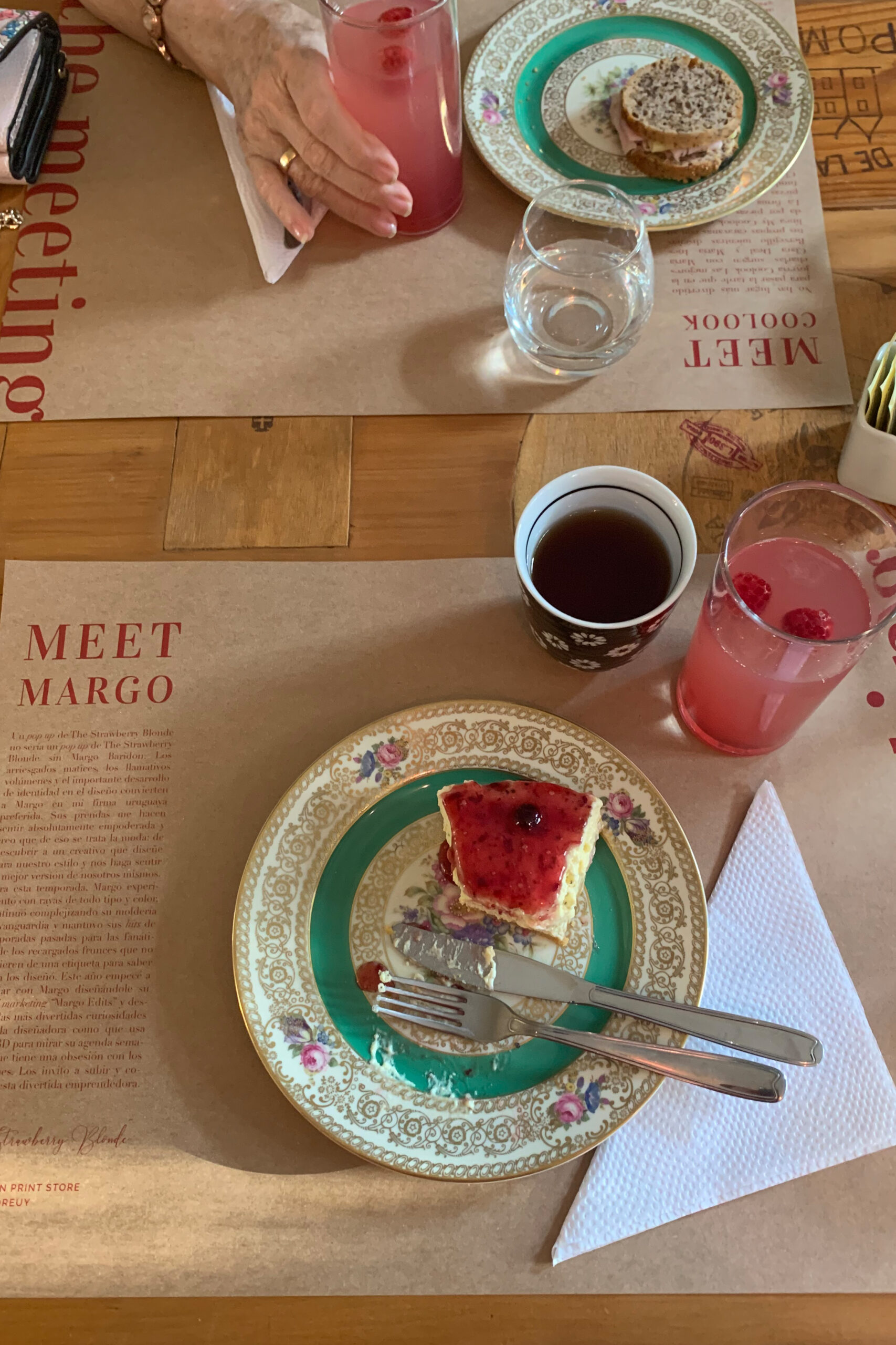 Recordando The Meeting - The Strawberry Blonde